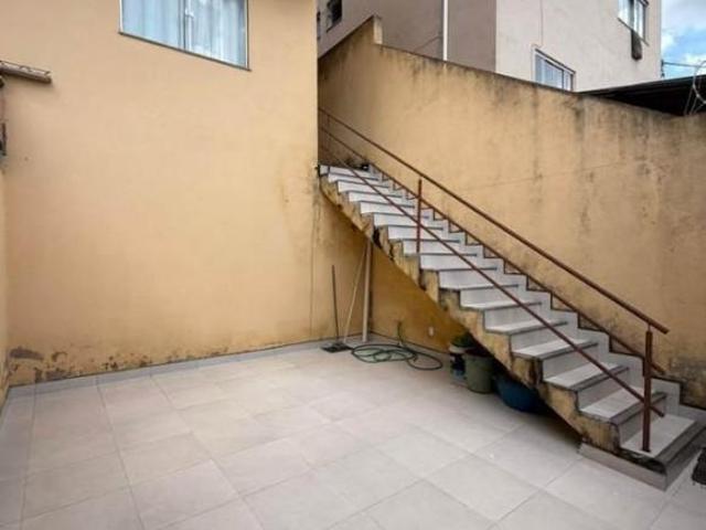 Casa à venda no Parque Peruche