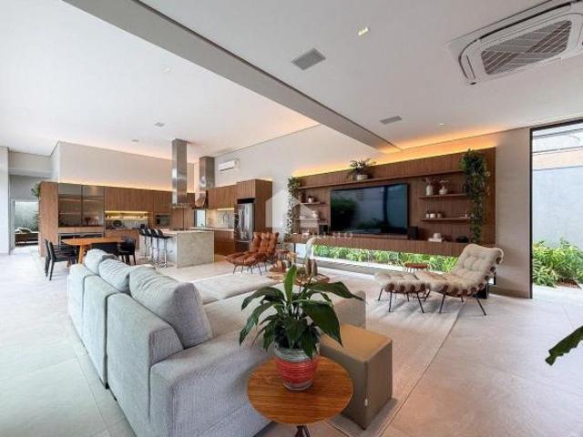Casa à venda no Parque Residencial Damha VI