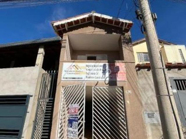 Casa à venda no PARQUE RESIDENCIAL ELOY CHAVES em Jundiaí/SP