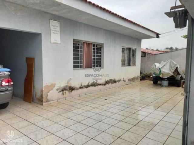 Casa à venda no Parque São Lourenço