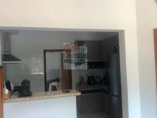 Casa á venda no Parque São Martinho, com 4 dormitórios, 3 vagas de garagem, em Campinas SP