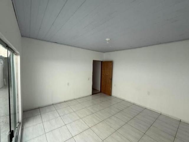 Casa à venda no Parque Taipas