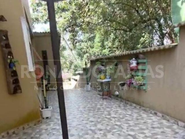 Casa à venda no Parque Terceiro Lago Interlagos