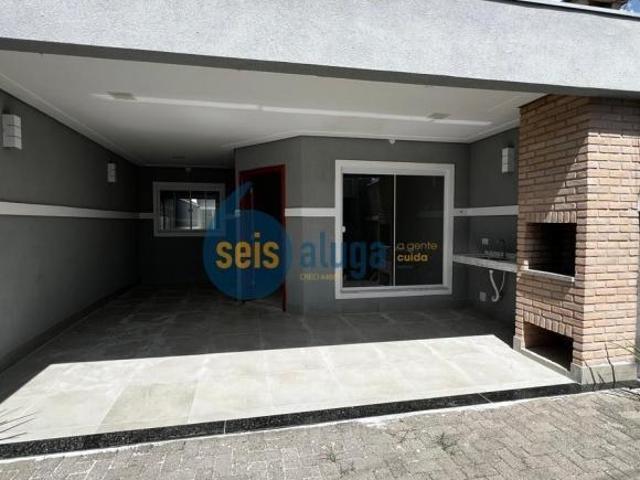 Casa à venda no Parque Universitário, Americana | 3 dorms, 1 suíte, 119m²