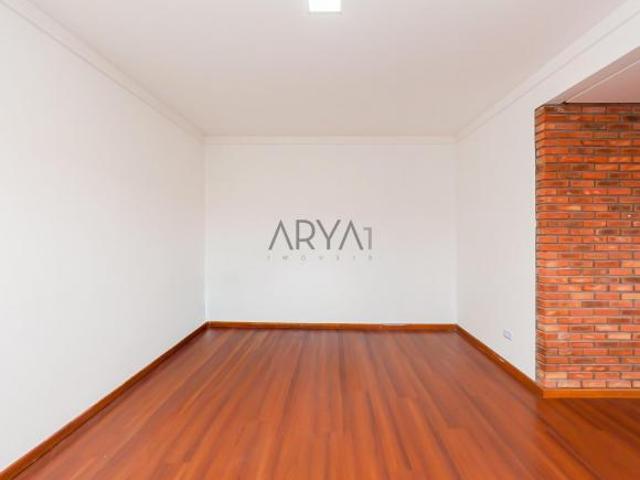 Casa à venda no Pilarzinho ARYA1