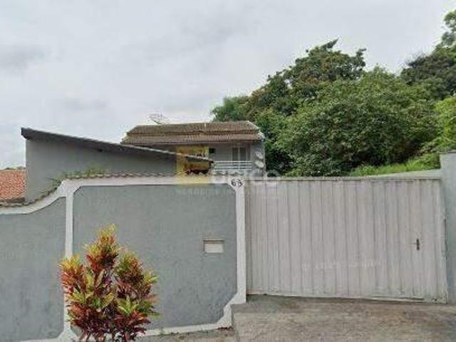 Casa à venda no PINHEIRO em Valinhos/SP