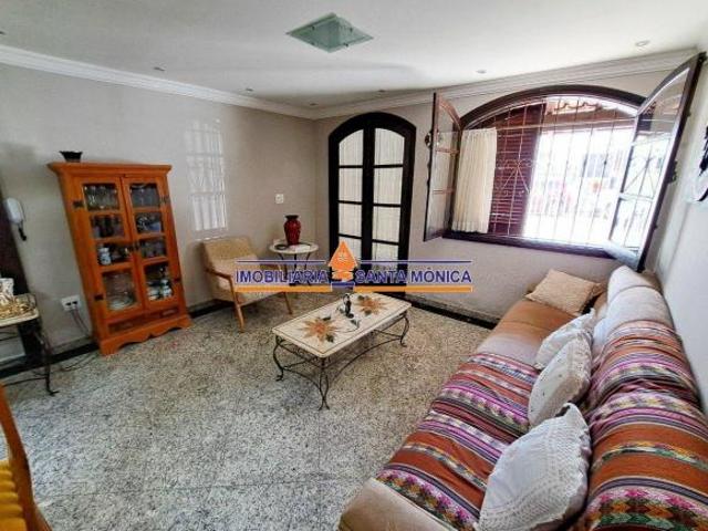 Casa à venda no Planalto
