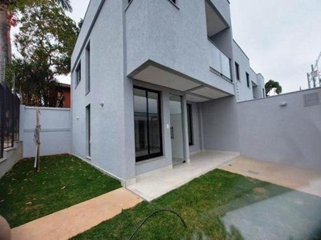 Casa à venda no Planalto