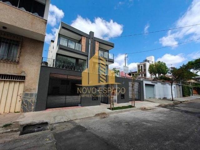 Casa à venda no Planalto