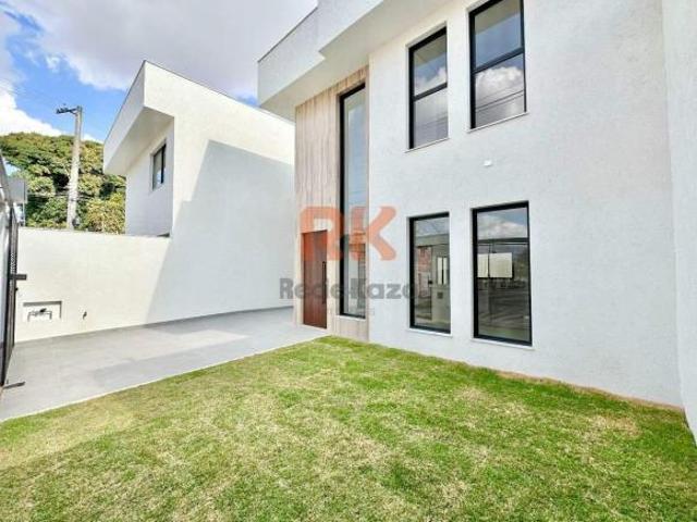 Casa à venda no Planalto com 3 quartos, 2 suítes