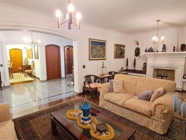 Casa à venda no Planalto Paulista