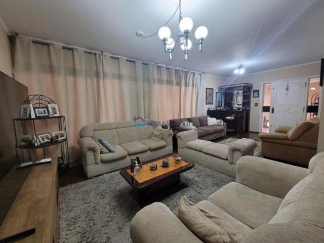 Casa a venda no Planalto Paulista 4 quartos, 2 suítes, 4 vagas Melhor rua do bairro