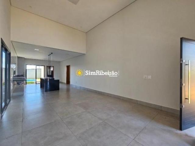 Casa a venda no Quinta dos Ventos. Bairro Vila do Golf