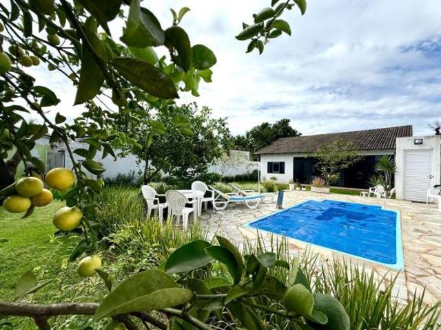 CASA À VENDA NO QUINTAS DO TREVO | 3 QUARTOS | PISCINA AQUECIDA | ACEITA PERMUTA | TORORÓ