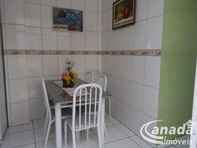 Casa à venda no Rochdale com 2 quartos