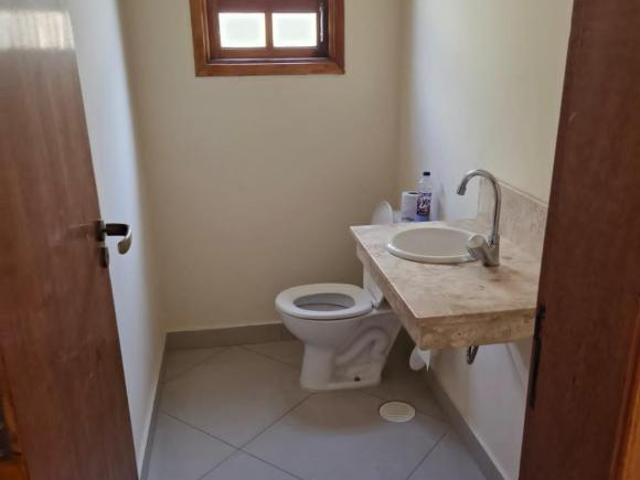 Casa à venda no Rochdale com 3 quartos