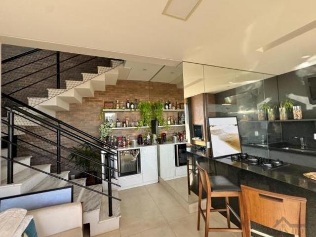 Casa à venda no Roncáglia em Valinhos/SP