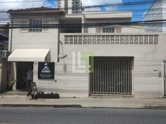 Casa à venda no Retiro
