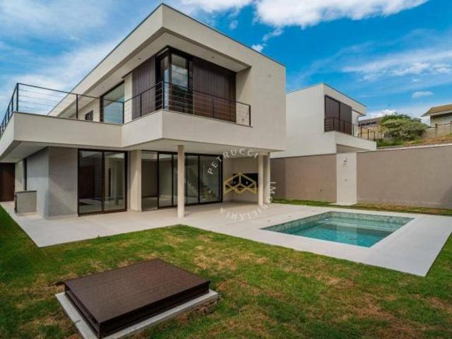 CASA À VENDA NO RECANTO DAS PALMAS NA CIDADE DE VINHEDO/SP
