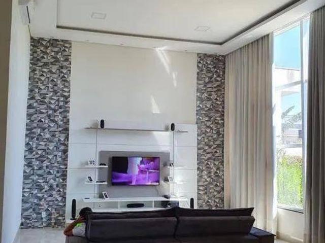 Casa à venda no Recanto do Lago com 4 suítes e 3 vagas de garagem Próximo a Represa Municipal!