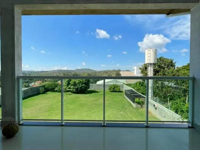 Casa à venda no Recanto dos Canjaranas em Vinhedo/SP