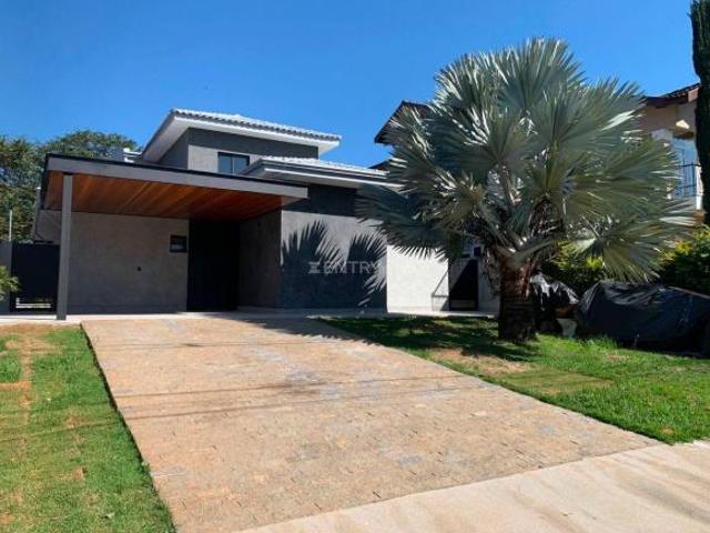 Casa a Venda no Reserva da Serra com 4 Dormitórios 2 suítes e closset
