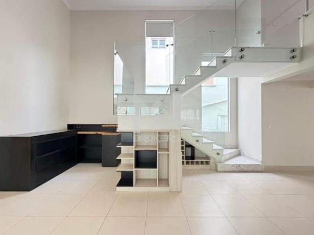Casa à venda no Residencial Canterville em Valinhos/SP