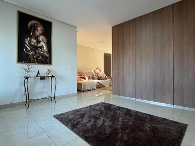 Casa à venda no Residencial Champagne