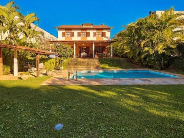 Casa à venda no Residencial Alphaville 2, com 350 m2