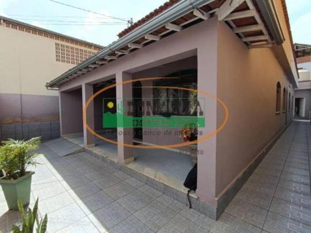Casa à venda no Residencial Lenheiro