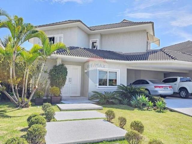 Casa à venda no Residencial Melville com 716 m2