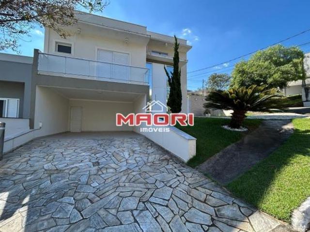 Casa à venda no Residencial São Lourenço em Valinhos