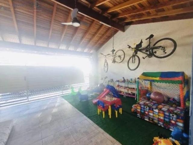 Casa à Venda no Residencial Parque das Palmeiras – Pindamonhangaba