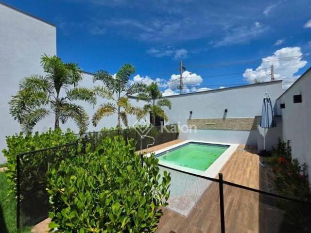 Casa à venda no Residencial Piccolino em Salto/SP