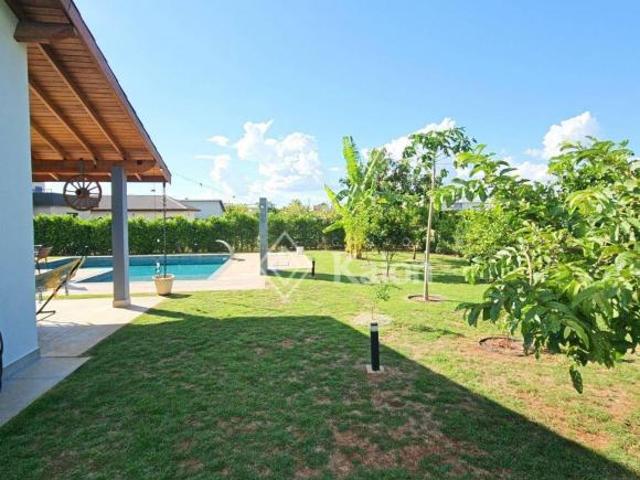 Casa à venda no Residencial Primavera em Salto/SP