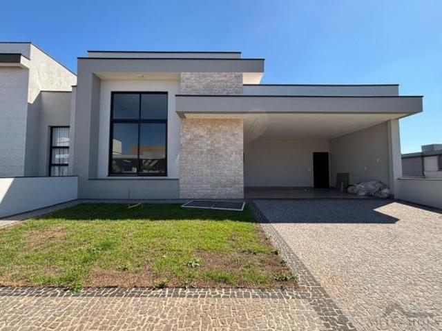 Casa á venda no Residencial Royal Garden Parque Brasil 500 em Paulínia/SP