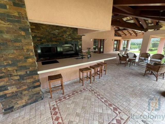 Casa à venda no Residencial Tamboré 1