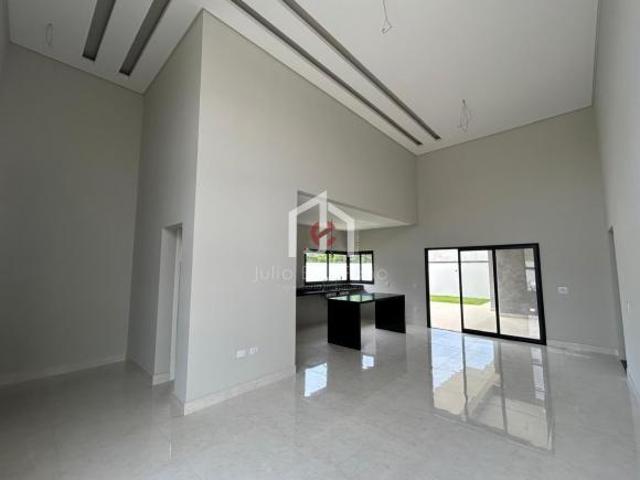 Casa à venda no Residencial Terras do Vale