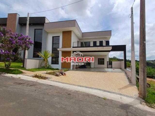 Casa à venda no Residencial Villa do Sol em Valinhos