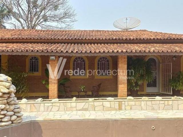 Casa à venda no Residencial Xangrilá!