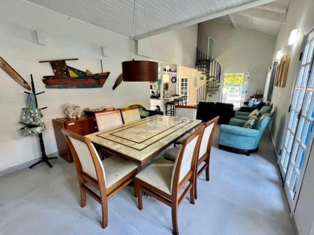 Casa à venda no Riviera de São Lourenço em Bertioga/SP