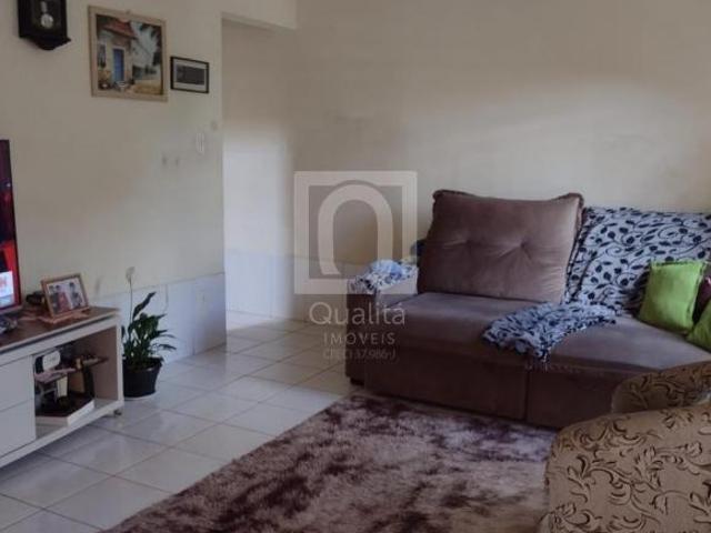 Casa à venda no Wanel Ville 2 Sorocaba, 3 quartos, 4 garagens e jardim
