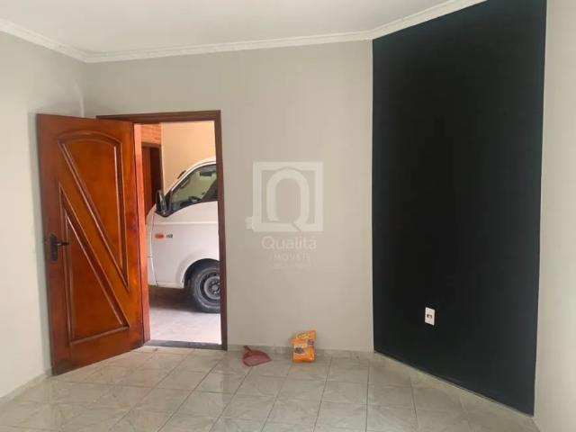 Casa à venda no Wanel Ville em Sorocaba com área gourmet e quintal