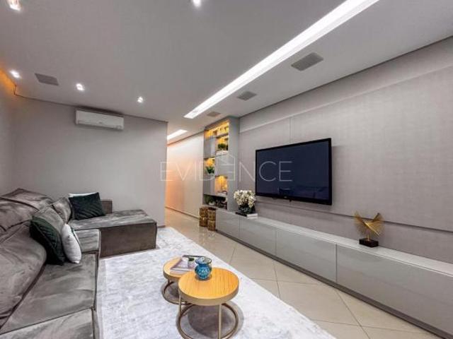 Casa à venda no Tatuapé com 168 m² Área gourmet com churrasqueira e Spa com Jacuzzi