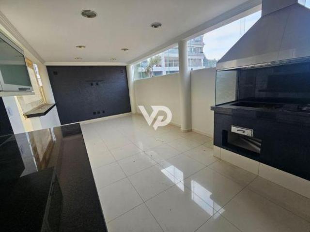 Casa à Venda no Tamboré 4 com sótão – Conforto, Praticidade e Excelente