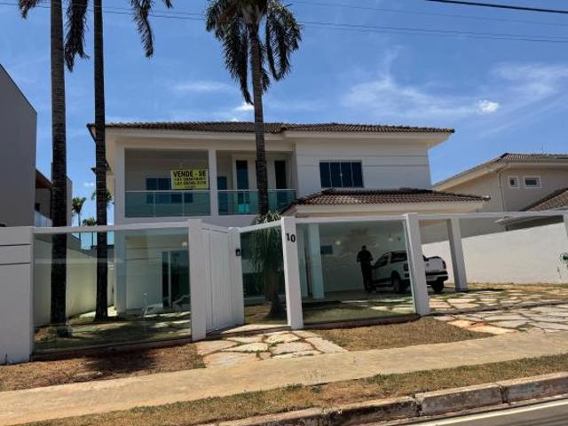 Casa à Venda no Taquari com 3 suites piscina aceita financiamento