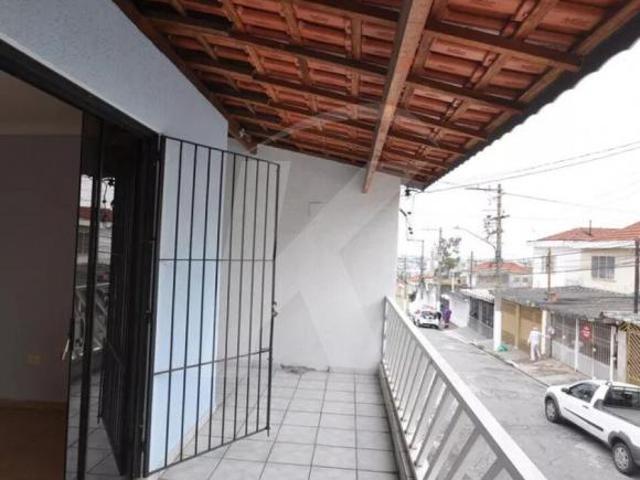 Casa à Venda no Tremembé, 3 Dormitórios, Quintal e Excelente Localização