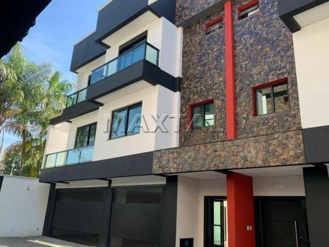 Casa à venda no Tremembé, com 4 quartos, 4 suítes, 2 lavabo, 6 vagas e piscina
