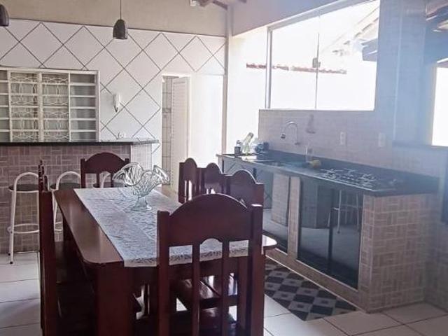 CASA A VENDA NO TROPICAL 2