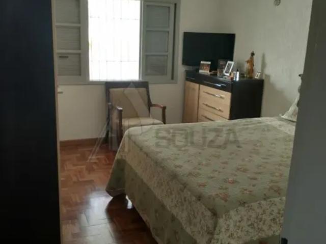 Casa a Venda no Tucuruvi, com 168 m², 3 quartos, suíte, área gourmet, próximo ao mêtro